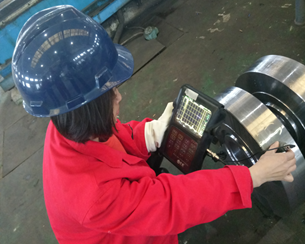 API 6A 16C Handwheel Reduction Structure Turbine Worm Actuated Choke Valve